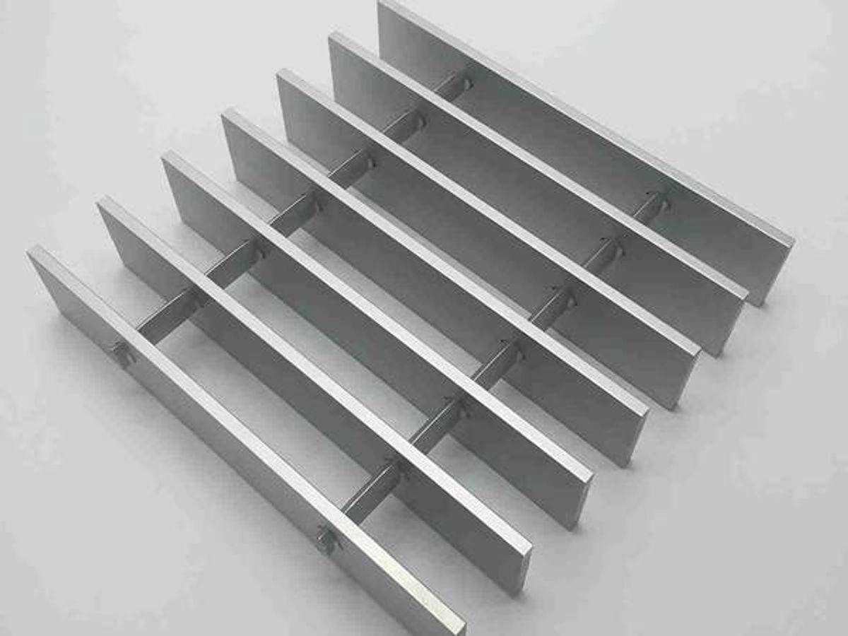 Swage-Locked Grating - 1st Quality With Best Price